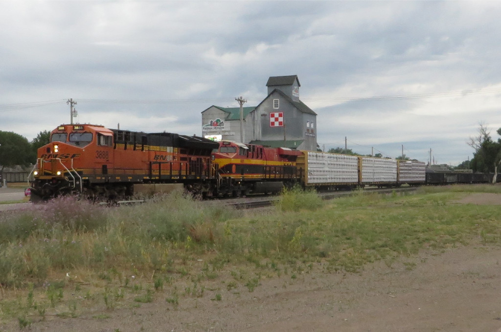 BNSF 3888 East